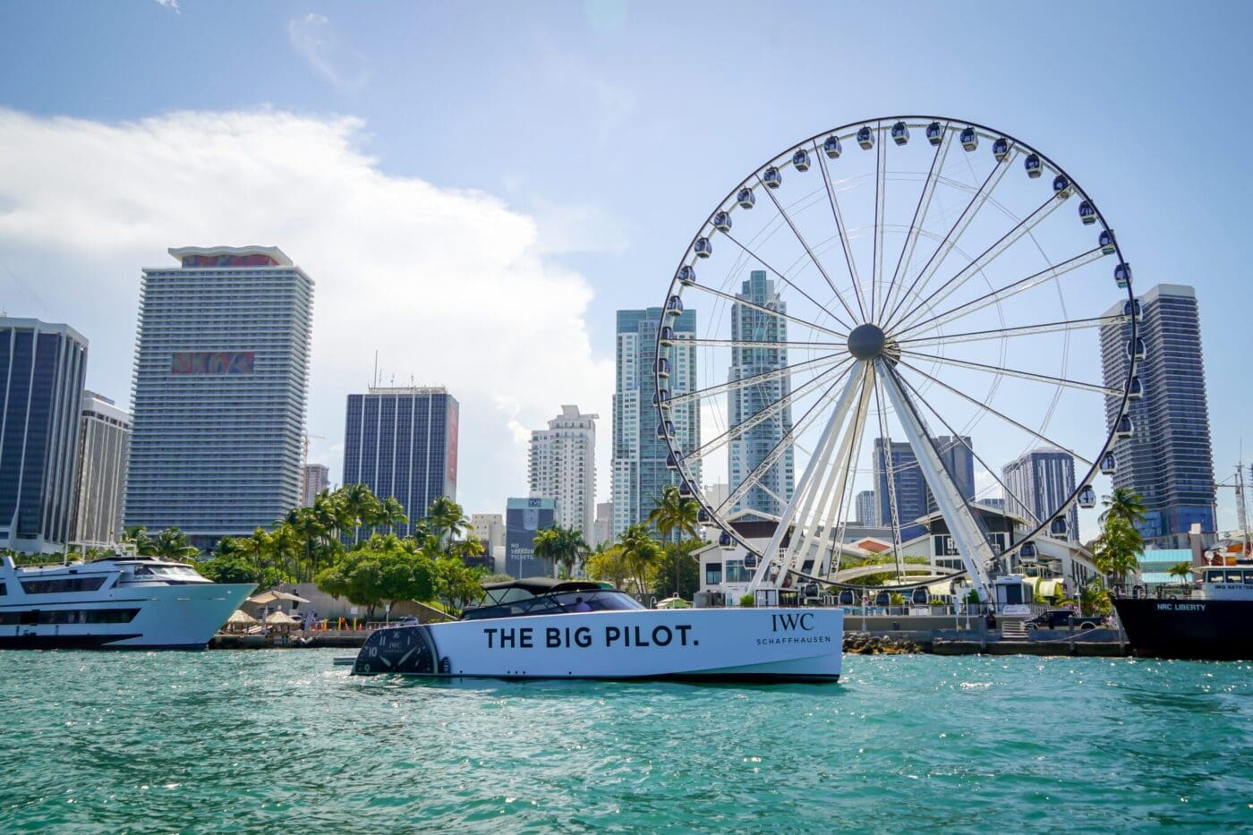Branded Boat Wraps | Ballyhoo Media